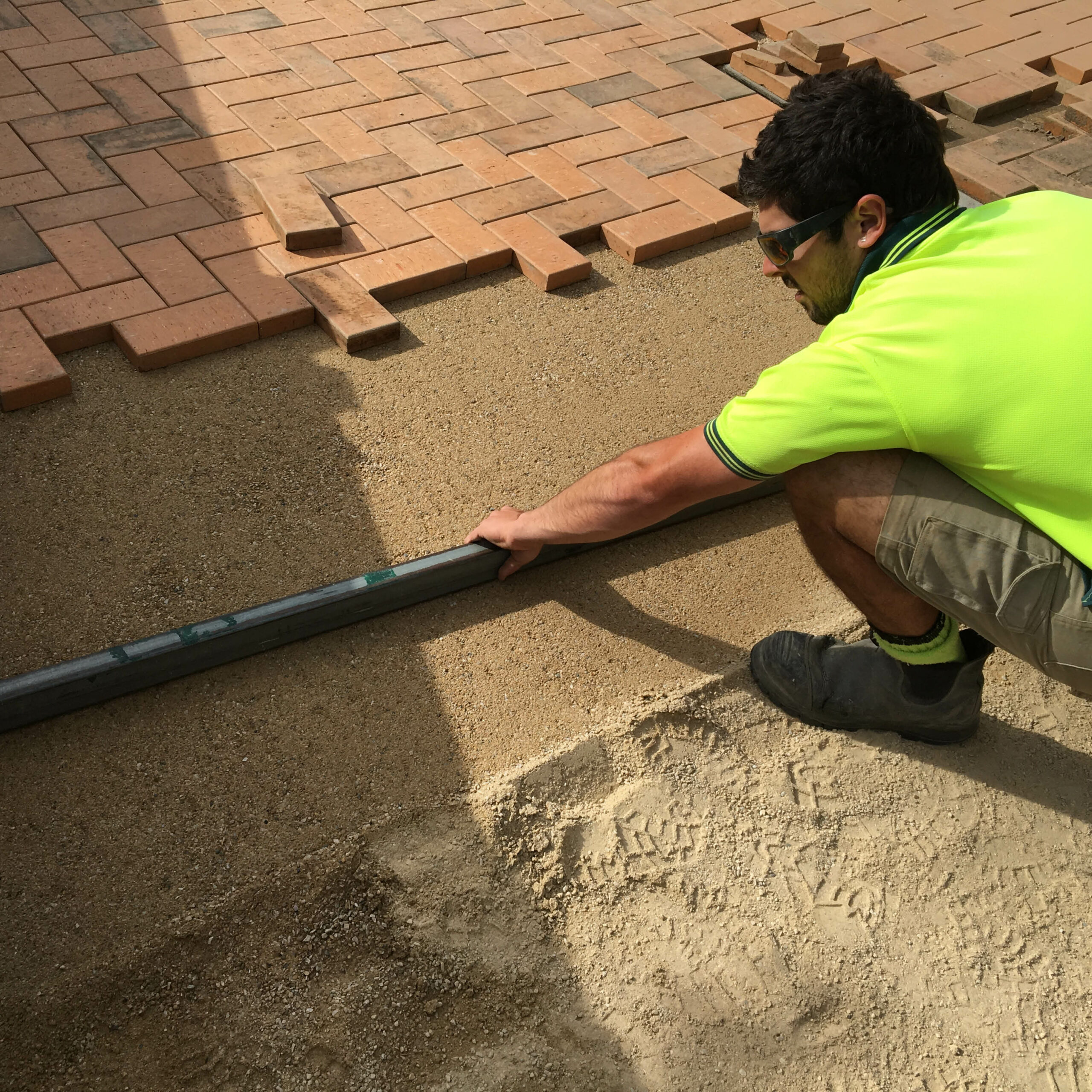 How To Pave | The Ultimate Guide - Australian Paving Centre Middleton ...